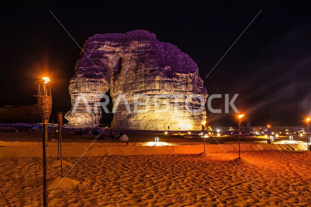 Elephant Rock in Al-Ula in the Kingdom of Saudi Arabia at night, famous ...