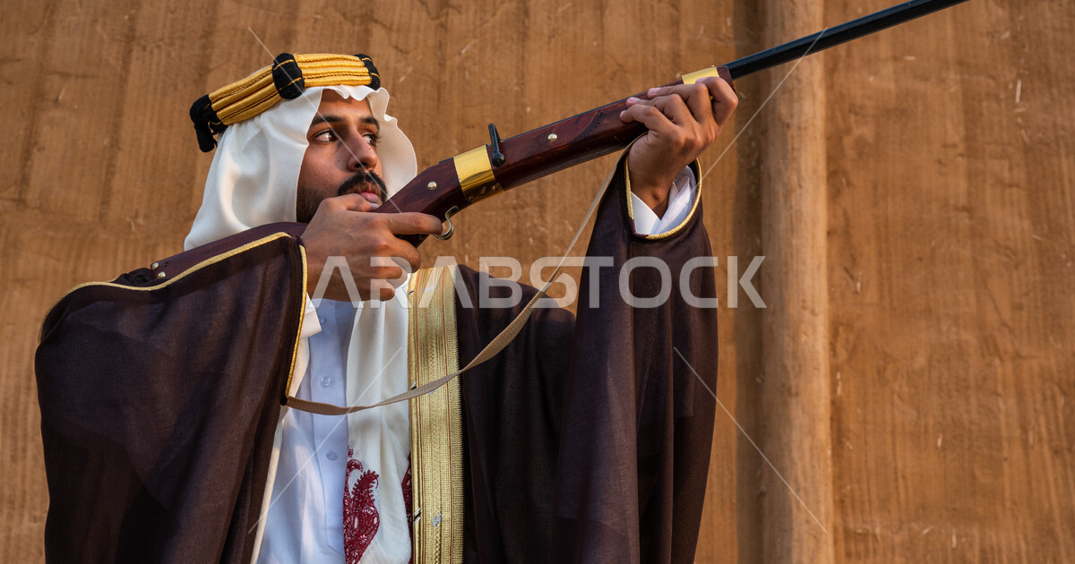 The prowess of the Saudis in hunting, the establishment of a falconry ...
