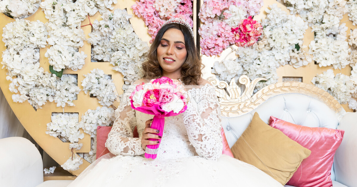 The most beautiful look of a Saudi Arabian Gulf bride on her wedding ...