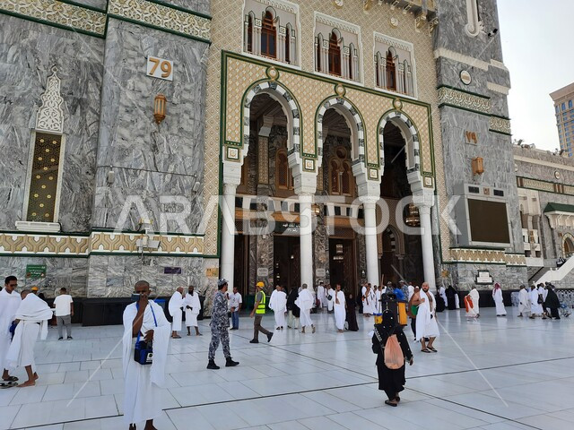 Umrah pilgrims entering the Grand Mosque from King Fahd Gate in Mecca ...
