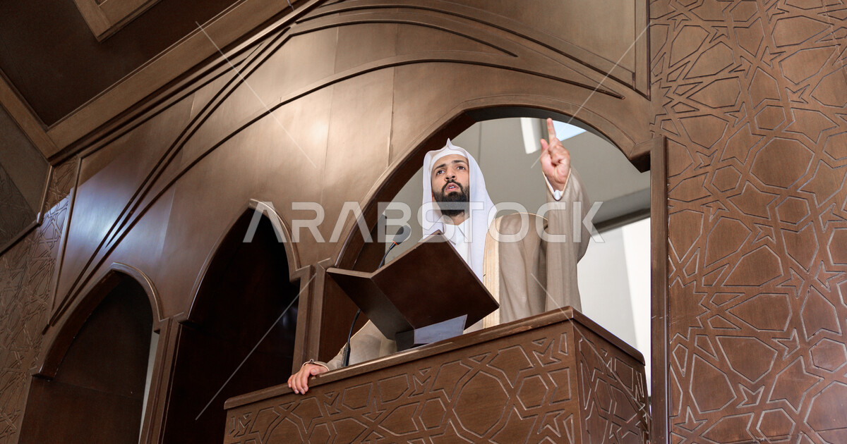 Imam of a Saudi Gulf mosque in a mosque in the Kingdom of Saudi Arabia ...