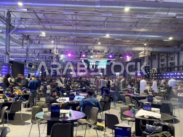 Crowded visitors in the corridors of the Black Hat Cybersecurity ...