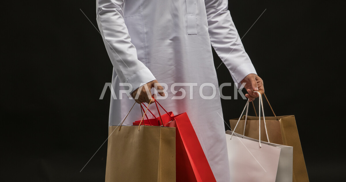 الاستفادة من عروض وتخفيضات الجمعة البيضاء، متعة التسوق واقتناء