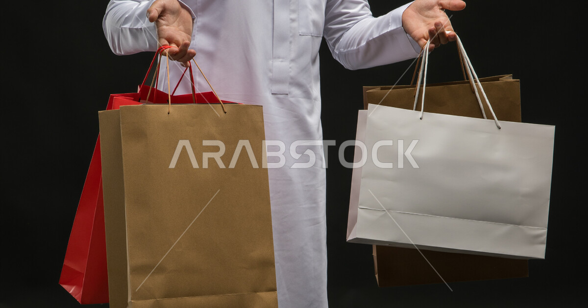 الاستفادة من عروض وتخفيضات الجمعة البيضاء، متعة التسوق واقتناء