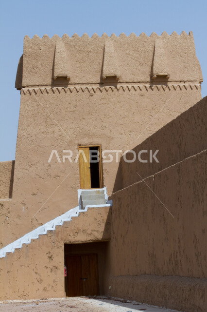 The mud walls and fences in the palace of King Abdulaziz Al Saud ...