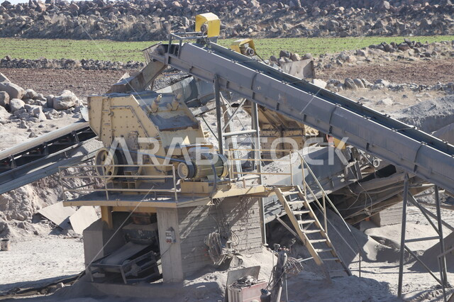 Power and technology of the process of extracting and crushing rock ...