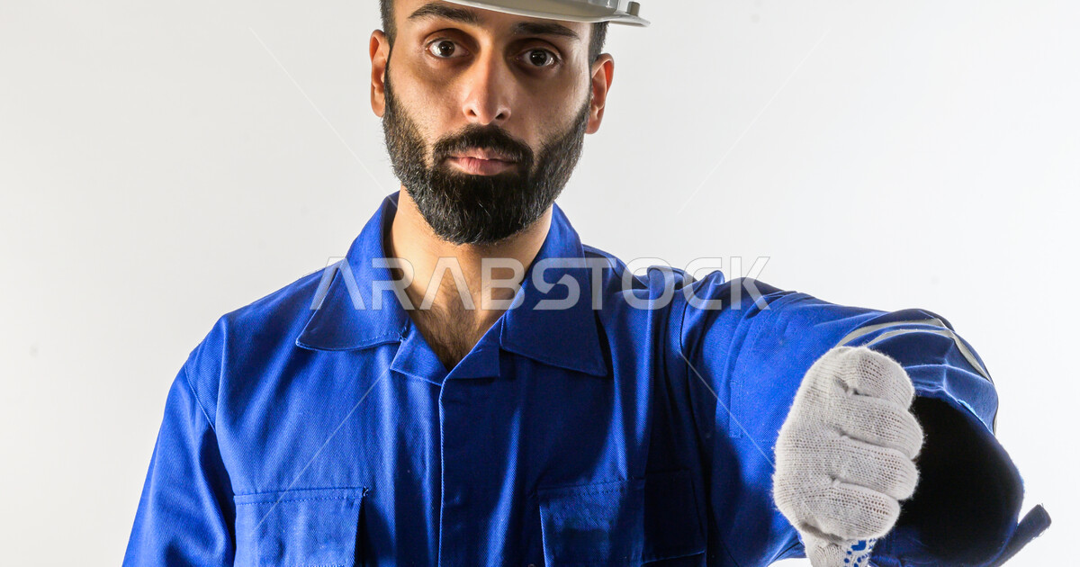 Portrait of a successful Saudi Gulf firefighter, emergency firefighting ...