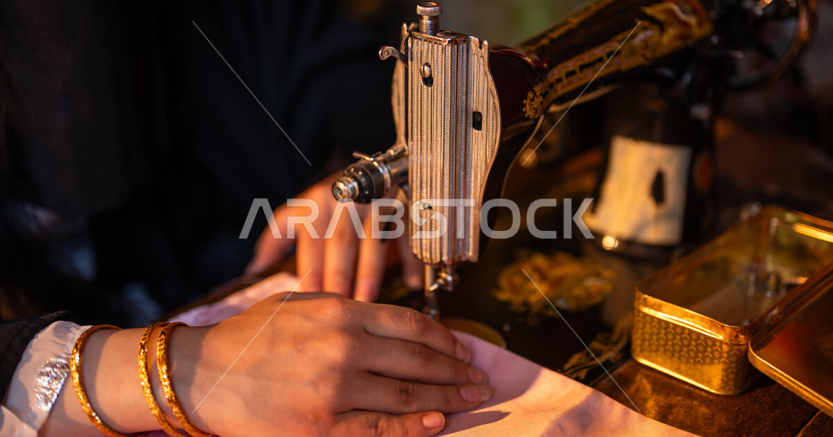 ذكرى تأسيس الدوله السعوديه الاولى 22 فبراير، تصميم الأزياء الشعبية ...