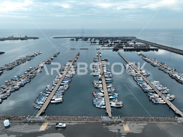 Ships and boats on Al-Haffa anchorage on Qandil Island, Jazan City ...