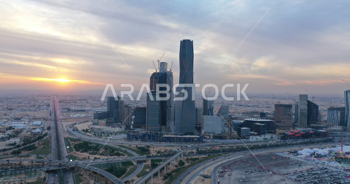 تحقيق النهضة الاقتصادية والتجارية, أماكن ومعالم مشهورة في المملكة ...