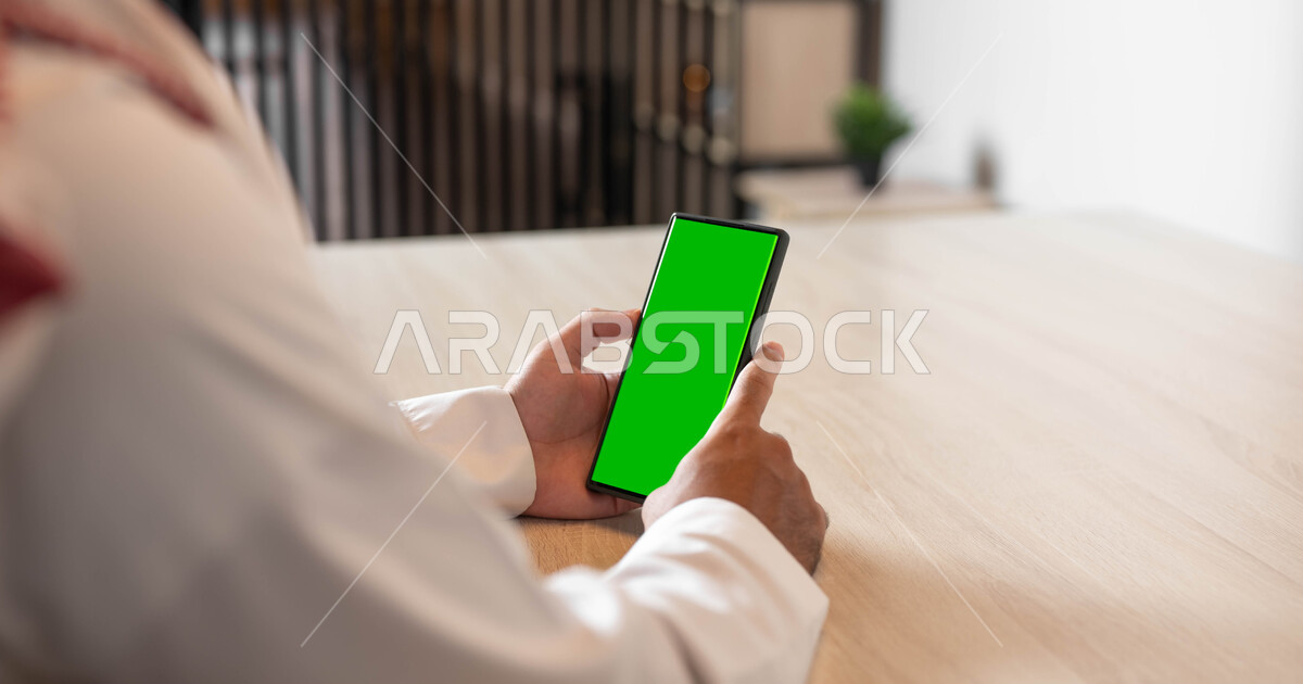 Using modern devices to accomplish work tasks, using modern technology ...