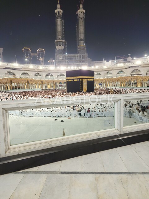 The Holy Mosque of Mecca in Mecca, performing Hajj and Umrah rituals ...