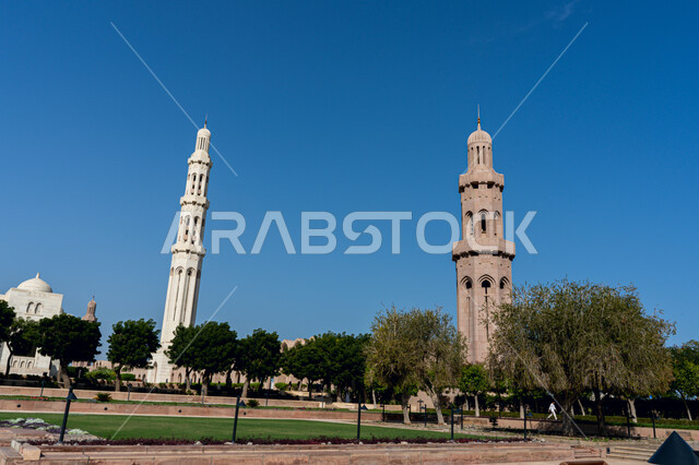Modern Islamic architectural engineering art, Sultan Qaboos Grand ...