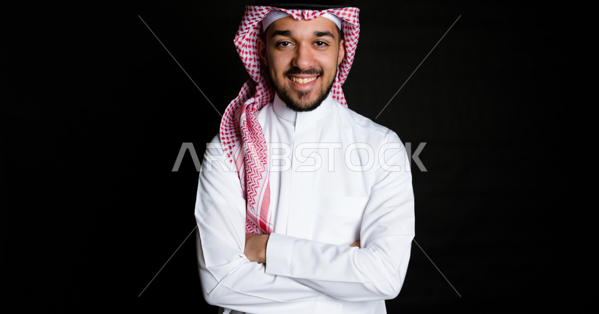 Portrait of a Saudi Arabian Gulf man, a young portrait in traditional ...