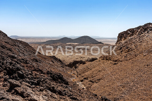 Harrat Kashab field in the city of Mecca during the day, attractions ...