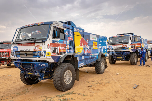 Four-wheel drive trucks, youth recreational activities, the sport of ...