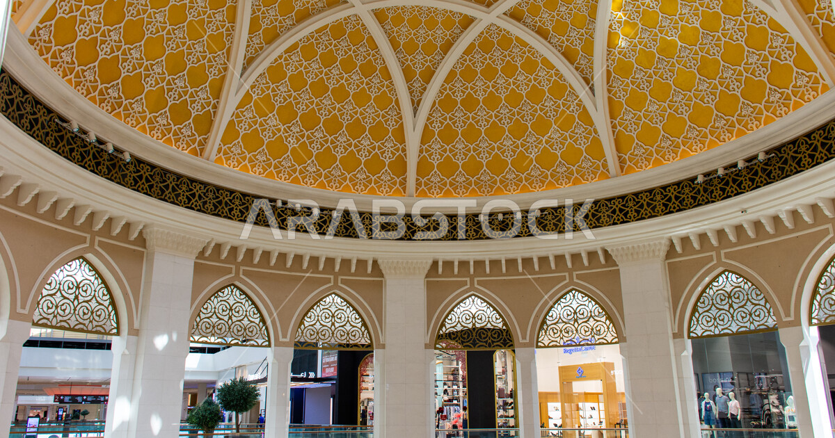 Geometric art, designs and interior decoration of malls, Dubai Mall in ...