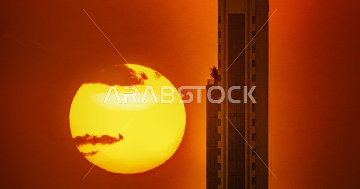 منظر قرص الشمس الملتهب في السماء، التطور العمراني في مدينة الرياض ...