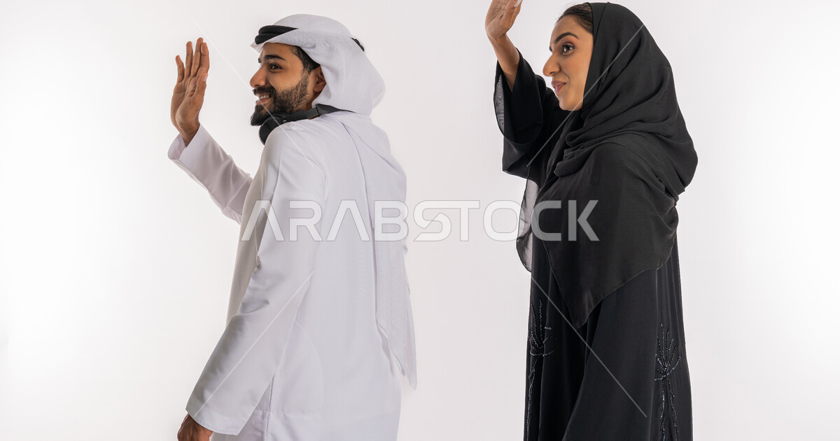 Expressions of greeting and greeting, side portrait of an Arab Gulf ...