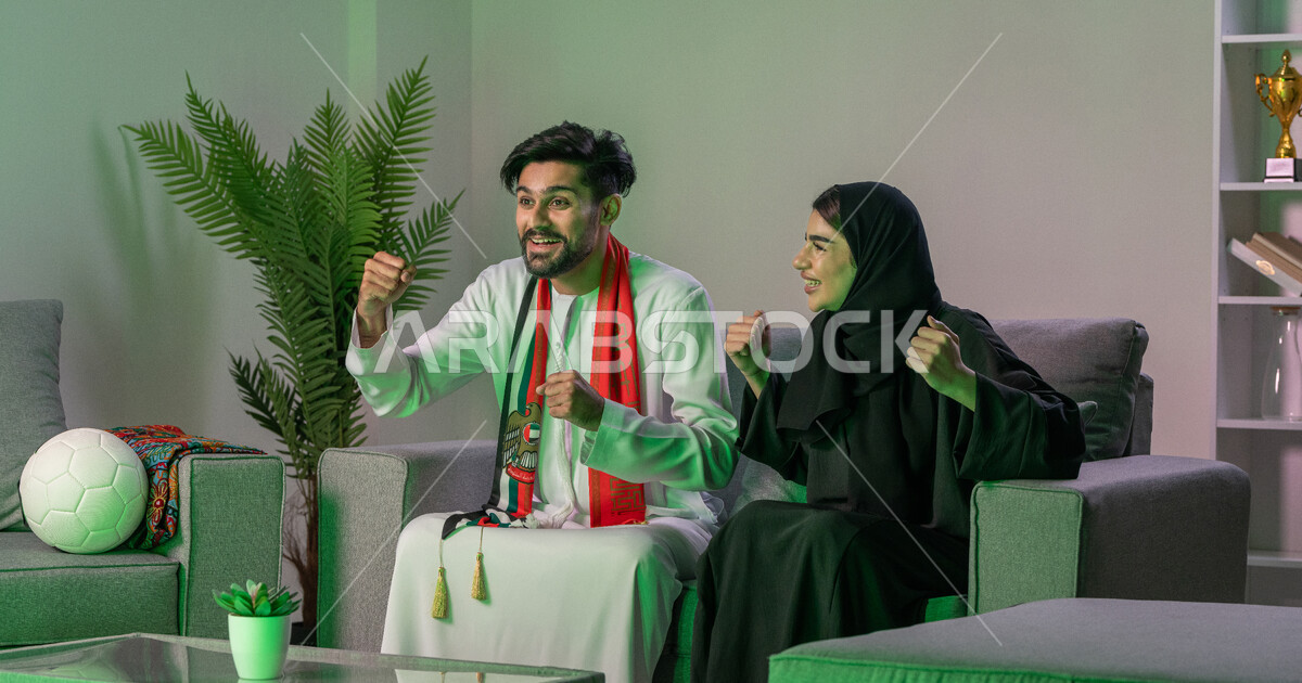 Following the match and supporting and encouraging the Arab team, an ...