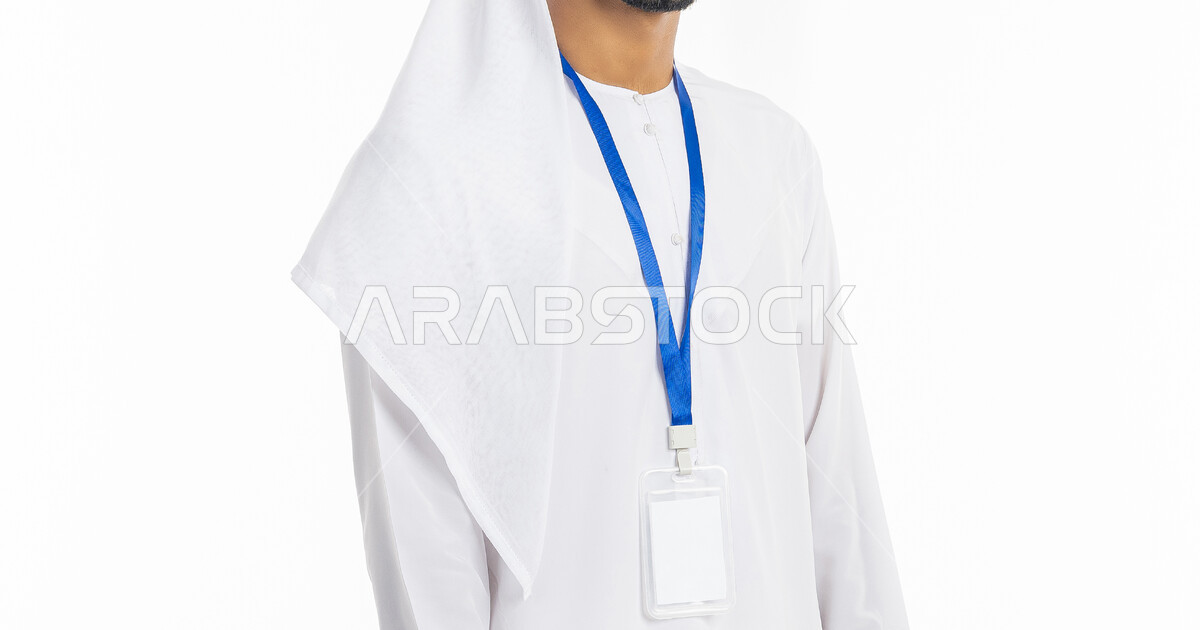 ارتداء بادج شخصي, النظر إلى الكاميرا بتعابير الجدية, كرت أبيض مستطيل فارغ, مفهوم الأناقة ...