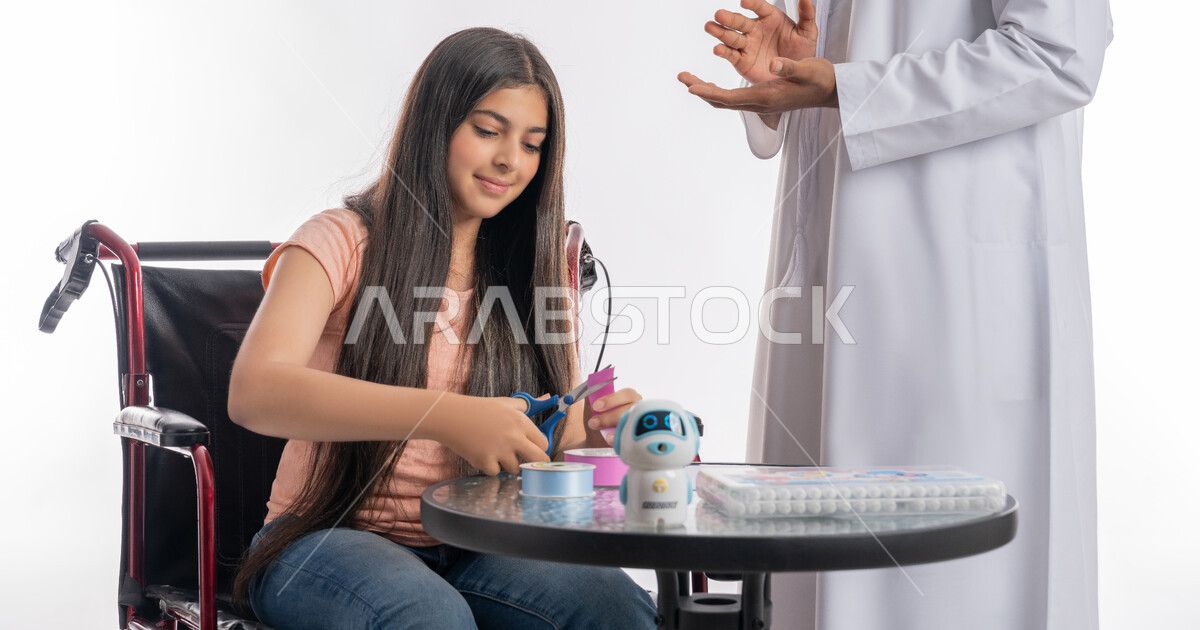 تنمية المهارات والقدرات الحركية لذوي الاحتياجات الخاصة, بورتريه لفتاة عربية خليجية اماراتية ...