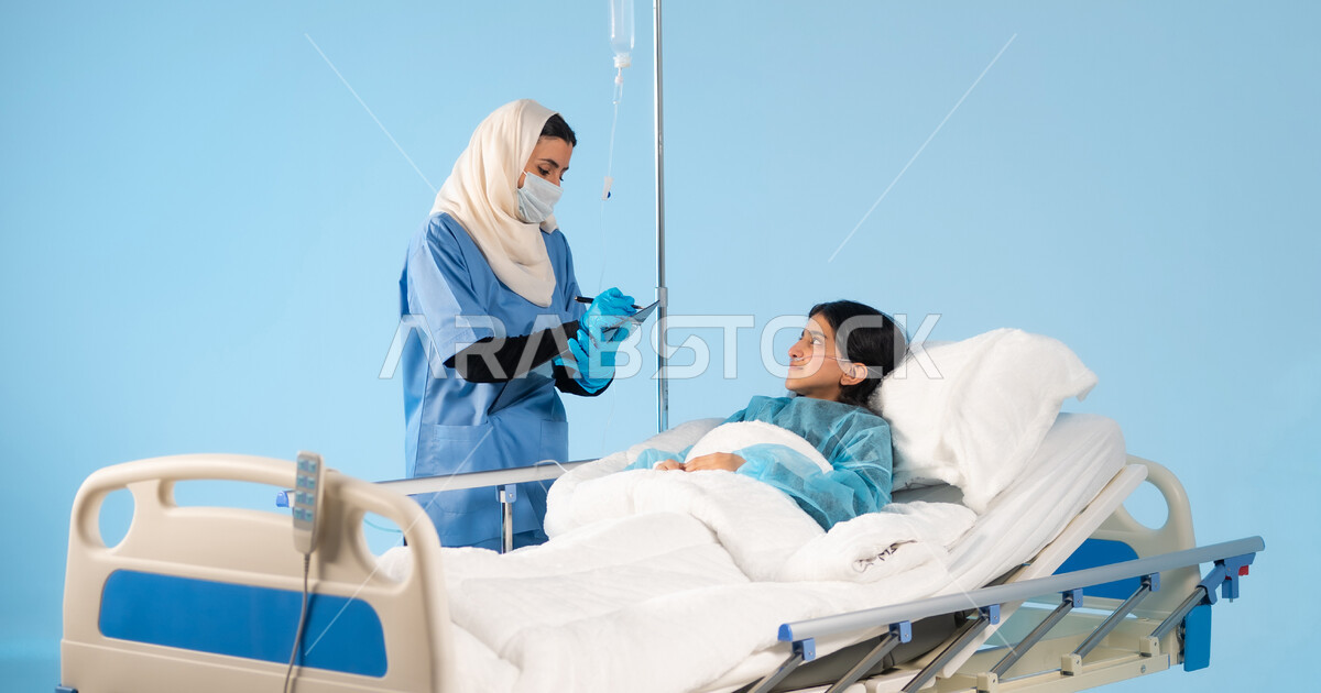 إجراء الفحوصات والمتابعة الدورية للأطفال خدمات العناية الطبية في