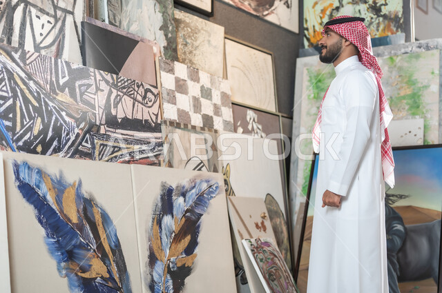 Exhibition of artistic drawings, passion for the talent of drawing, a ...