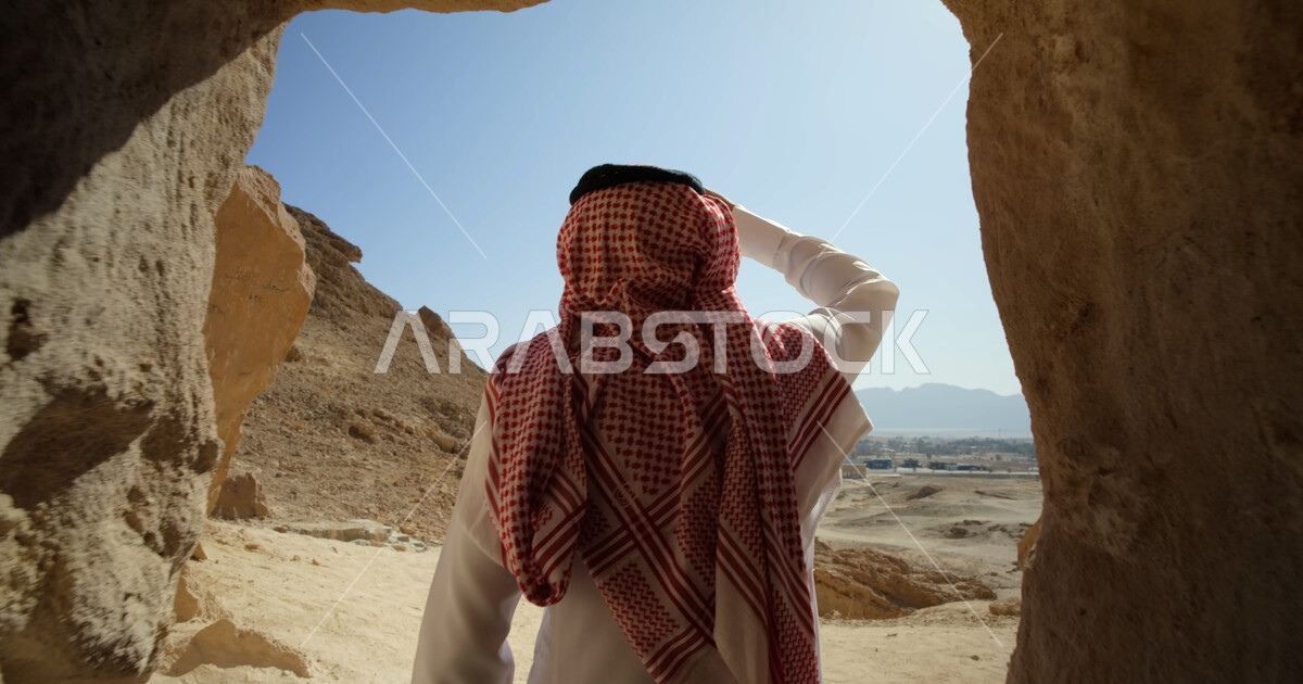 Rock formations and formations in Saudi Arabia, enjoying the natural ...