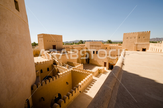 Ancient historical monuments in the Kingdom of Saudi Arabia, famous ...
