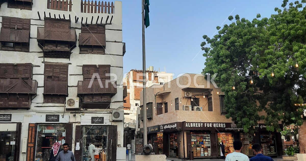 Markets and shops, streets and alleys in the historic city of Jeddah ...
