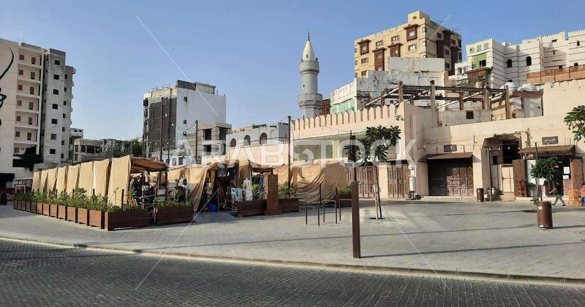 Alleys and streets in the historic city of Jeddah, monuments and ...