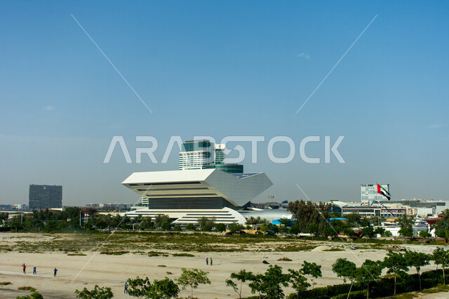 Famous Emirati libraries in the Arabian Gulf, intellectual cultural ...