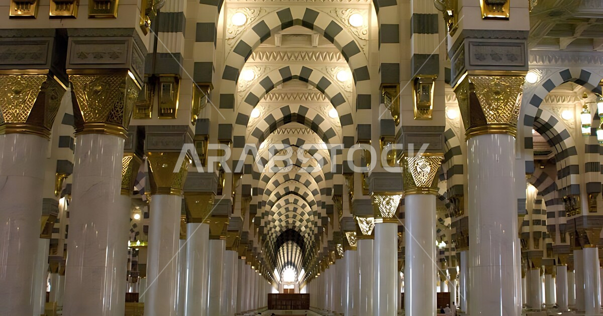 Distinctive designs and interior decorations of mosques in the Islamic ...