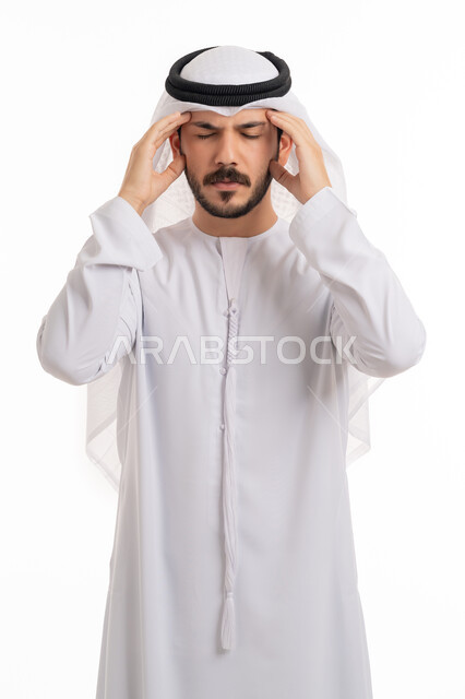 Feeling of headache and headache, feeling of migraine and migraine ...