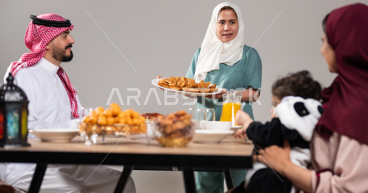 Various dishes, Islamic religious atmosphere and worship, a family ...