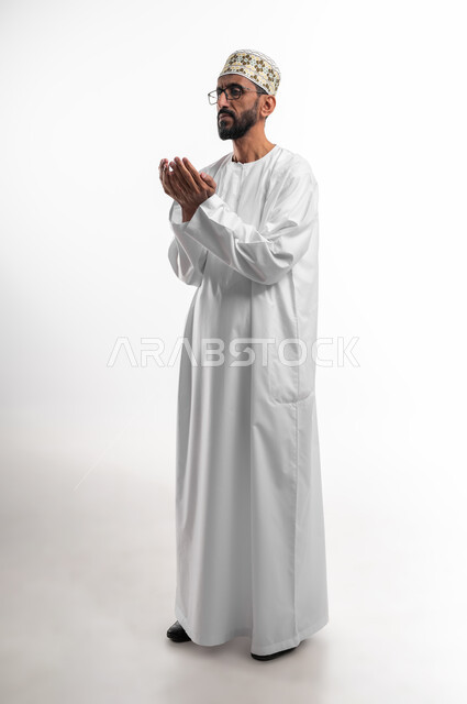 Raising the hands upward for the purpose of supplication and ...