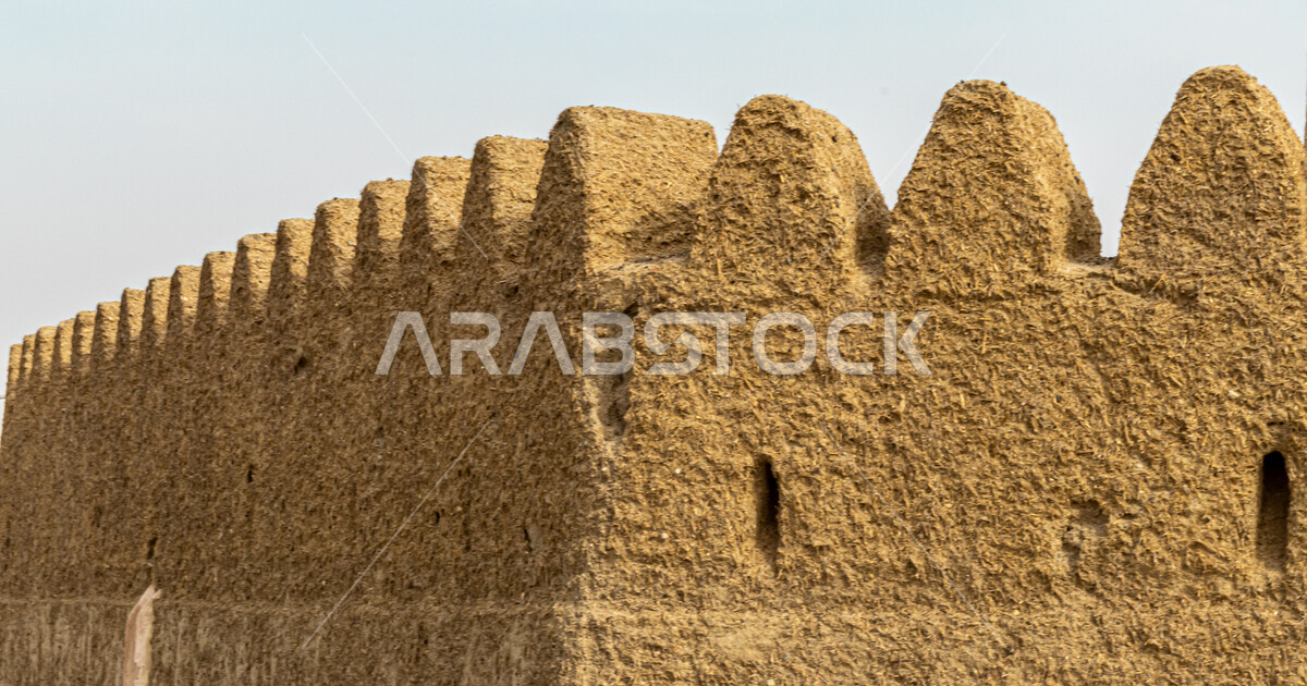 Old-style architecture, Al Ain Castle in Abu Dhabi, famous tourist ...
