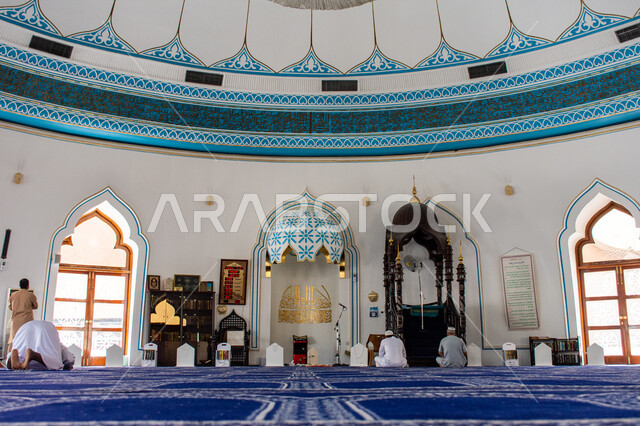 Islamic style architectural designs, mosques in the United Arab ...