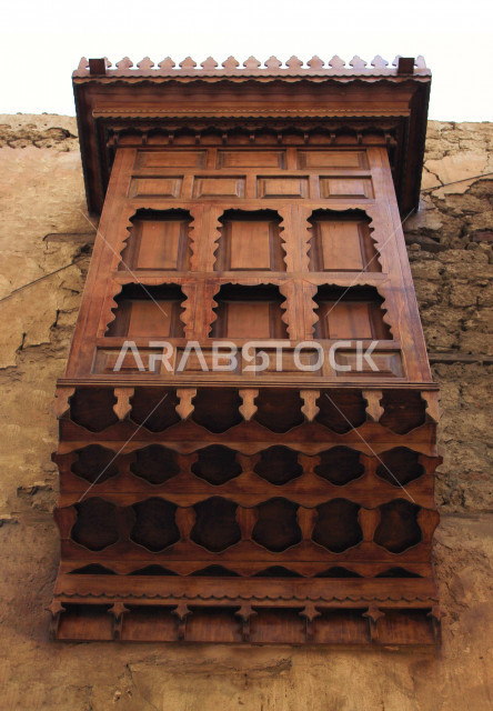 Old windows in the historical city of Jeddah, Makkah Al-Mukarramah ...
