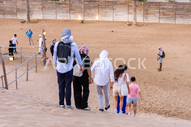 Natural tourist places in the United Arab Emirates, foreign tourists ...