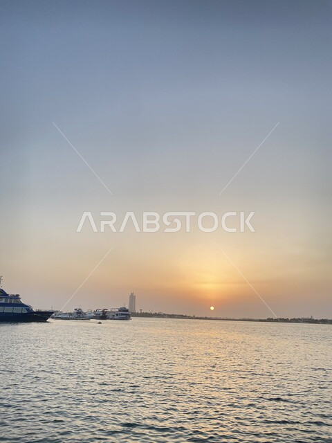 Famous tourist places and landmarks in the coastal city of Jeddah ...