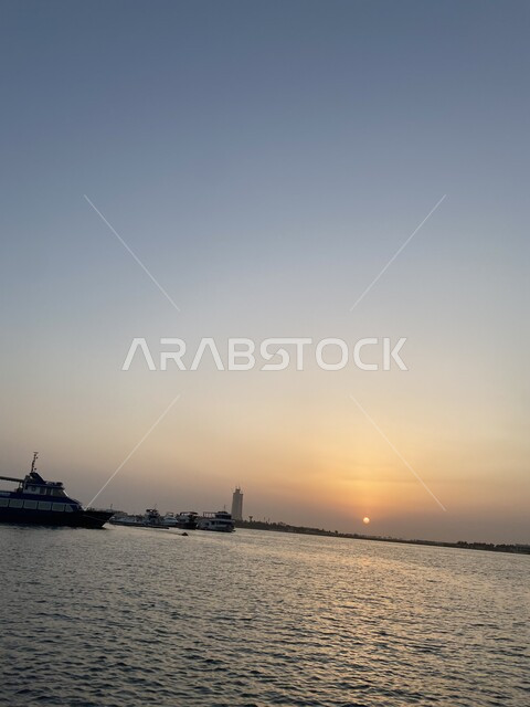 Famous tourist places and landmarks in the coastal city of Jeddah ...