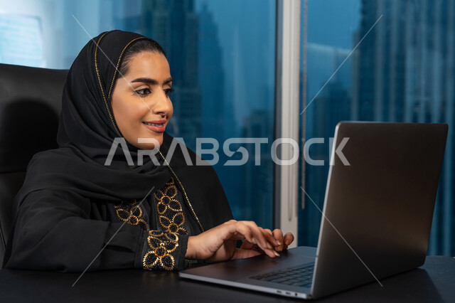 Data entry through the keyboard, the development of technology and the ...