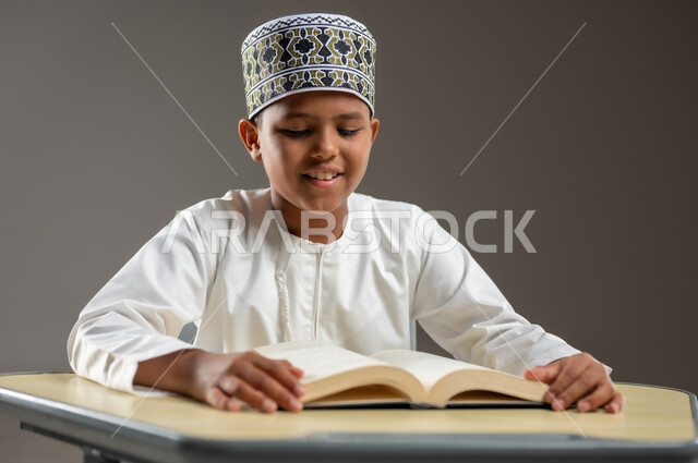 The concept of love of reading and studying, seriousness and diligence ...