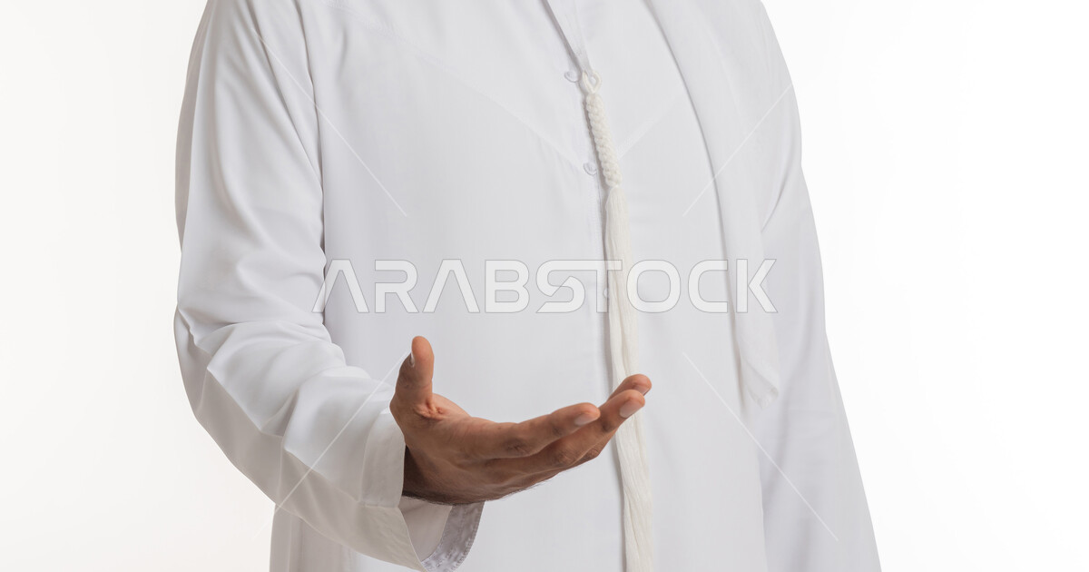 Determining volume and mass, using hands to size something, portrait of ...