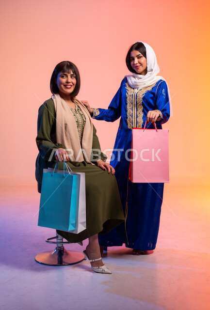 Fashion show and modern models, modern Gulf women's clothing, portrait ...
