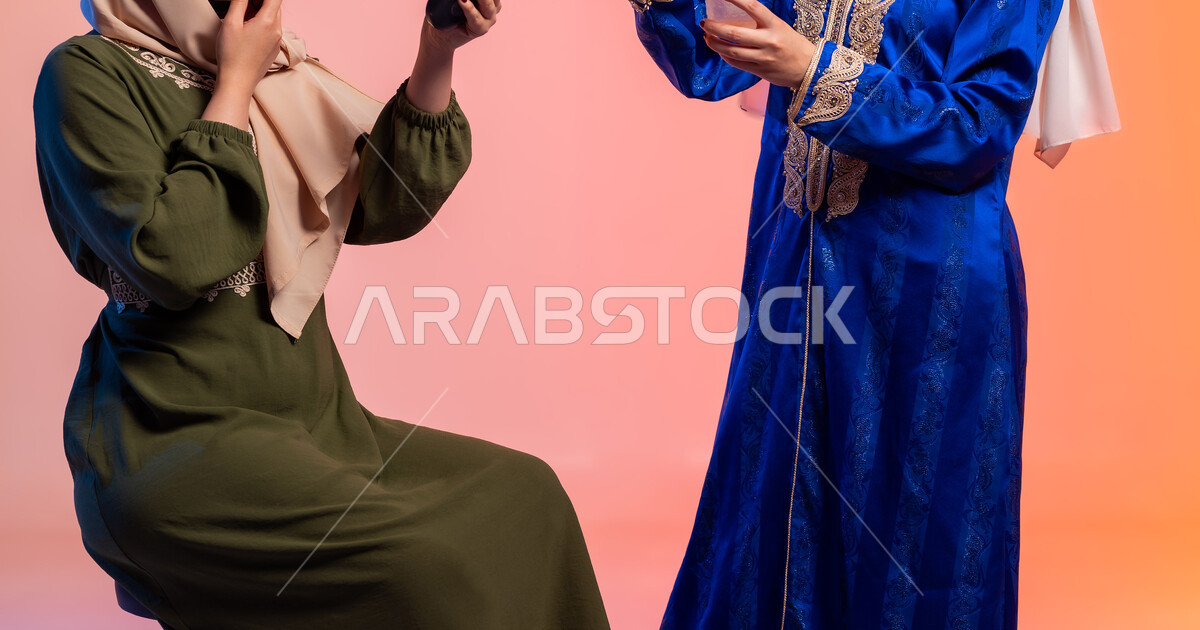 Fashion show and modern models, modern Gulf women's clothing, portrait ...
