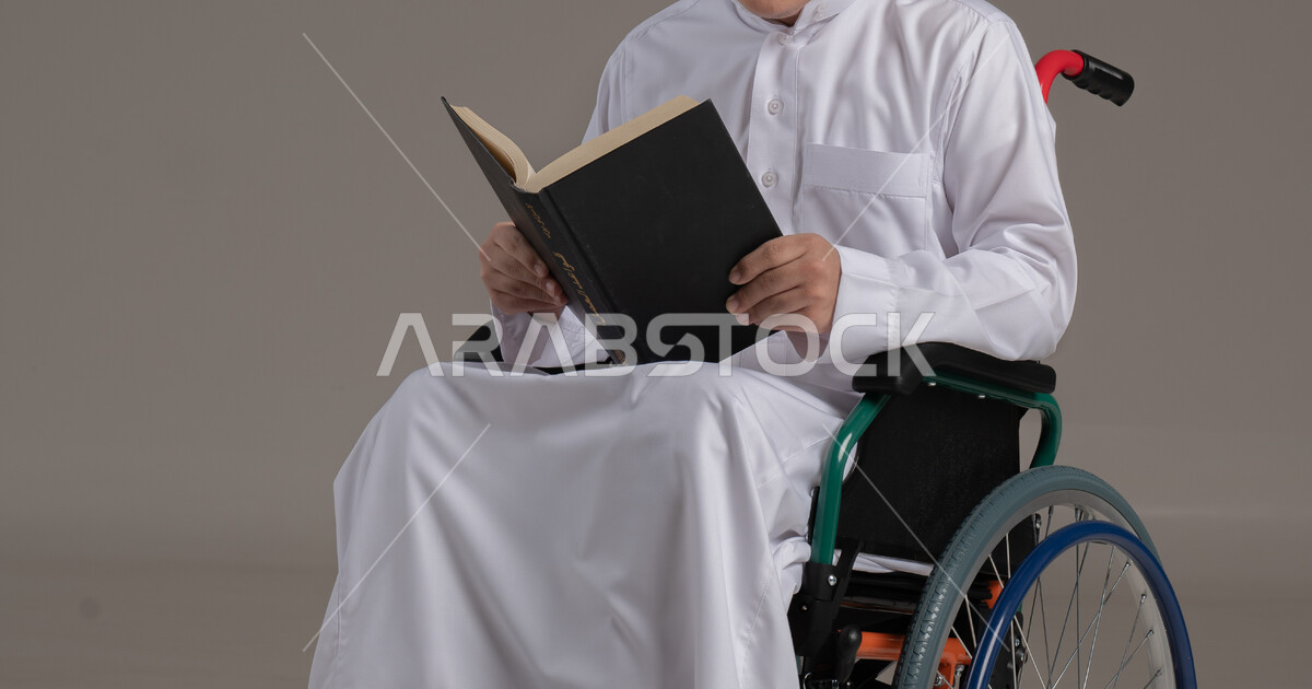 Enjoying reading, Omani society supports hobbies of people with ...