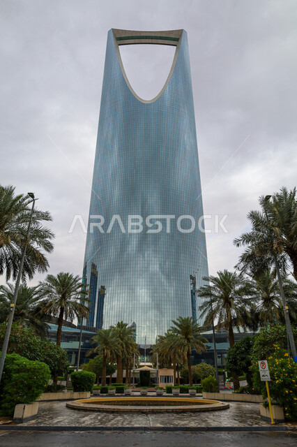 Famous tourist places, architectural art of buildings and skyscrapers ...